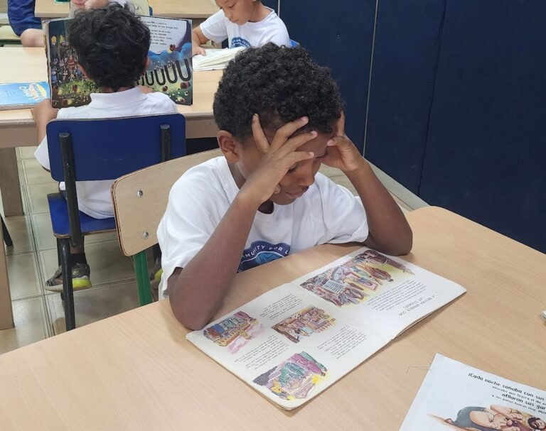 A Case Study: Empowering Students Through a Gradeless Approach. - The ...